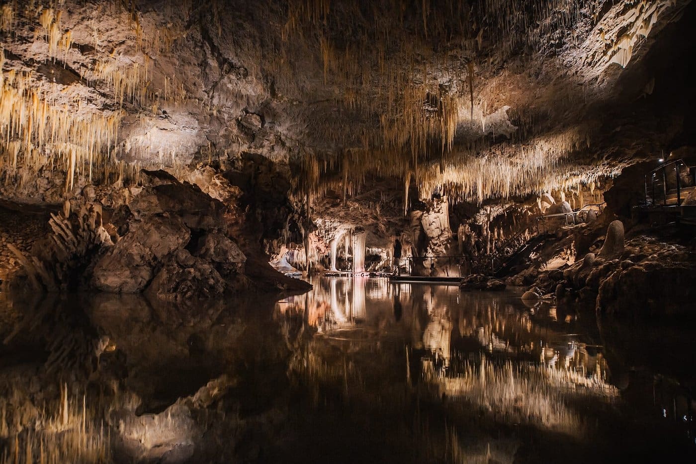 Lake Cave - House Down South